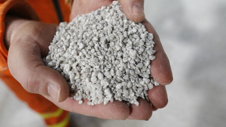 Fertilizante Natural Polihalita para el Césped | ICL España